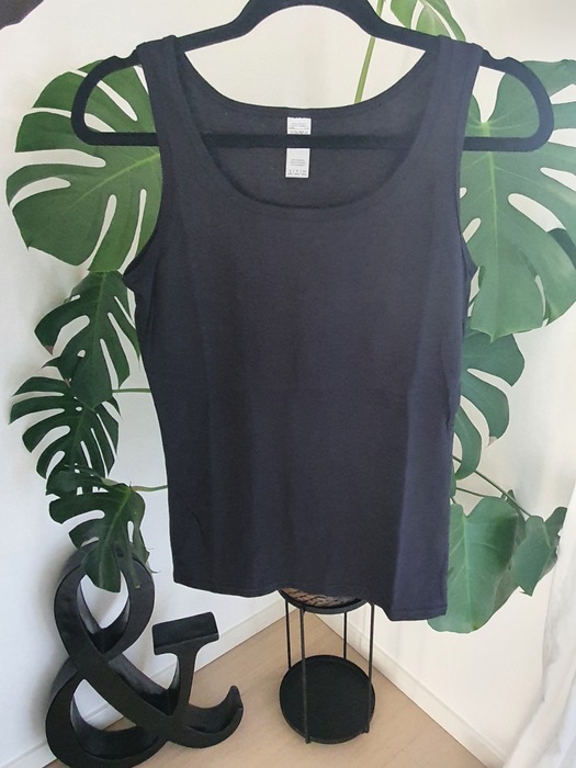 Basic top :: Layers of luxury